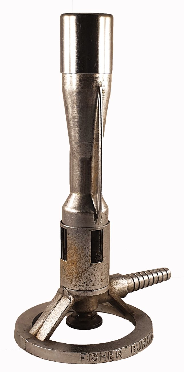 A close-up of a metal objectDescription automatically generated