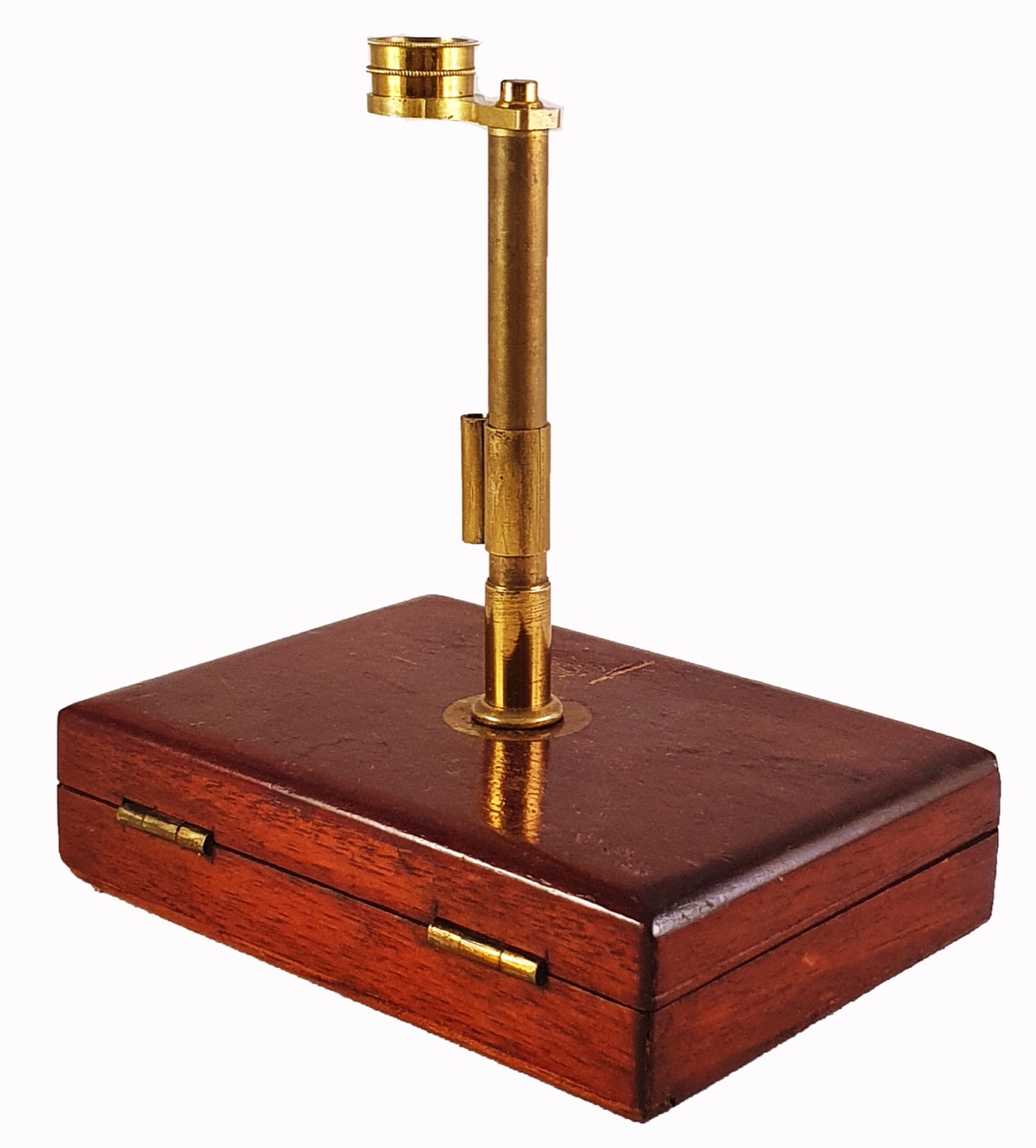 A picture containing indoor, woodenDescription automatically generated