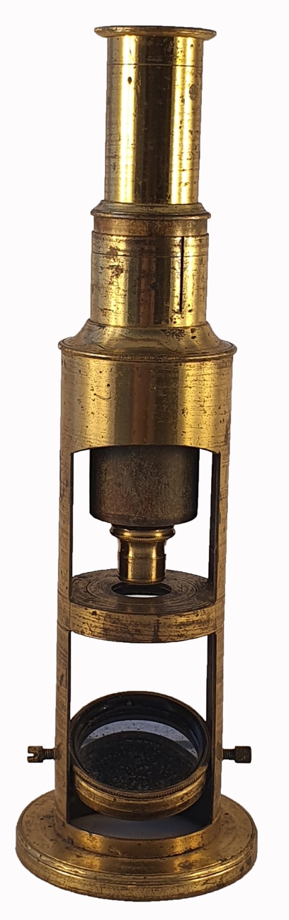 A close up of a brass objectDescription automatically generated